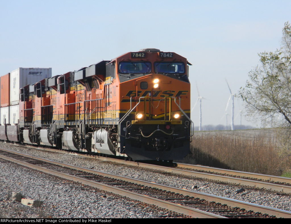 BNSF 7842